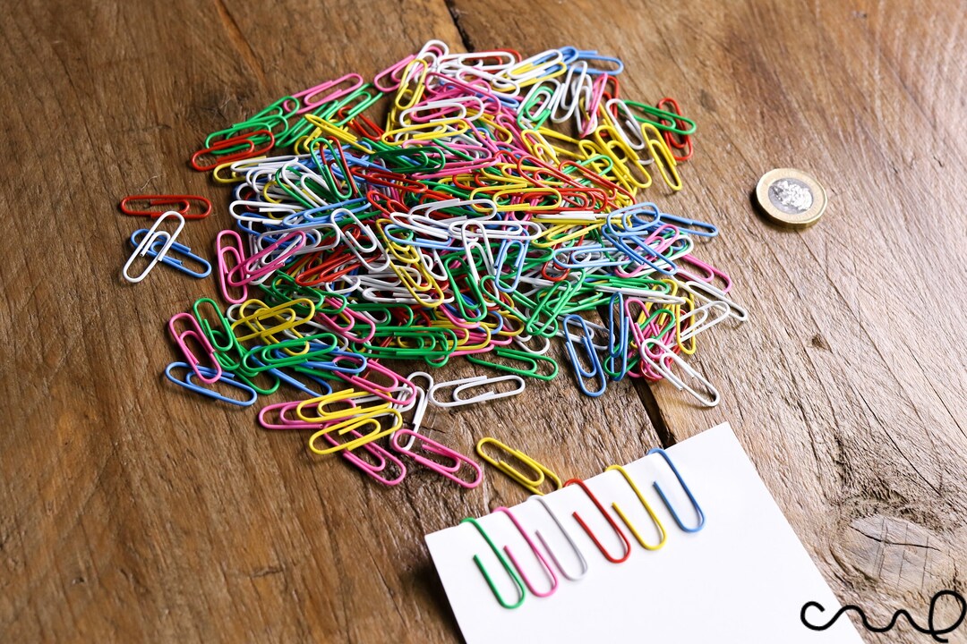 Set of 100 Paper Clips Assorted Colour Binding Office Craft 29mm Office ...