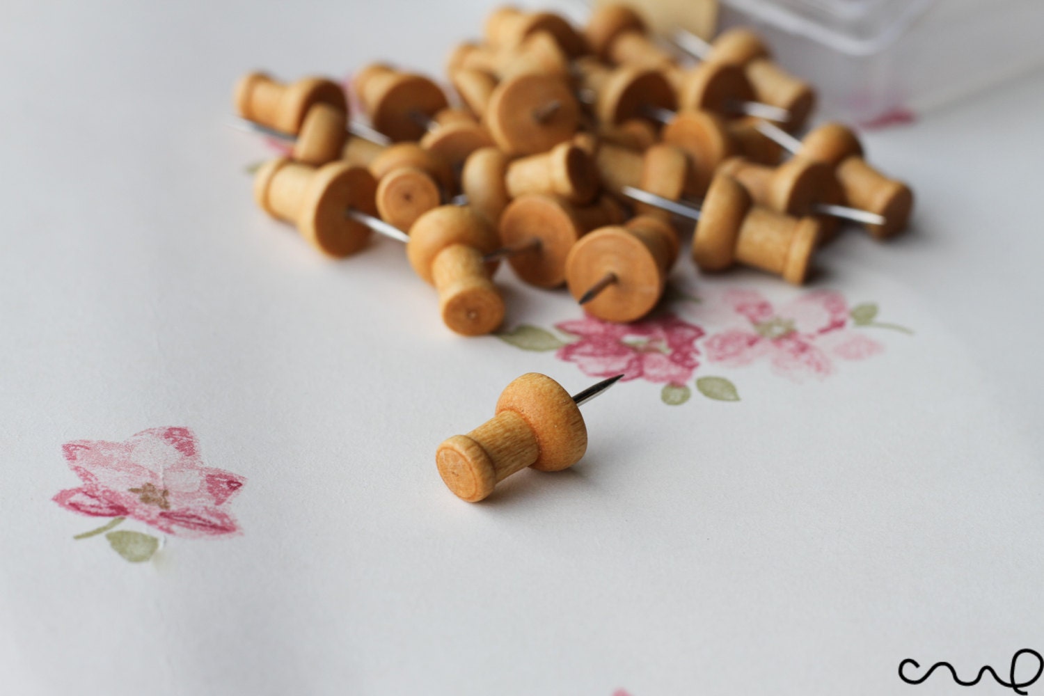 Wooden Push Pin 25 Drawing Pins Rustic Brown Cork Board Map Office ...