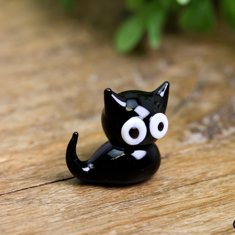 Mini Cat Figurines Set - Etsy UK