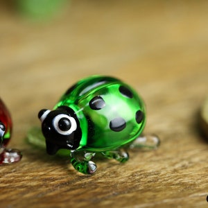 Handmade Mini Tiny Glass Ladybird Red Green Gift Ladybug Little Gloss ...