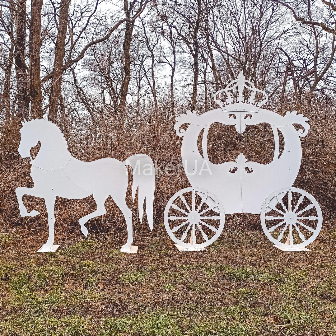 Large Carriage Horse Luxury Event Prop Free Standing Cinderella Party ...