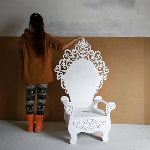 Custom Wooden Chair, Throne for Kids Birthday Party, Personalized ...