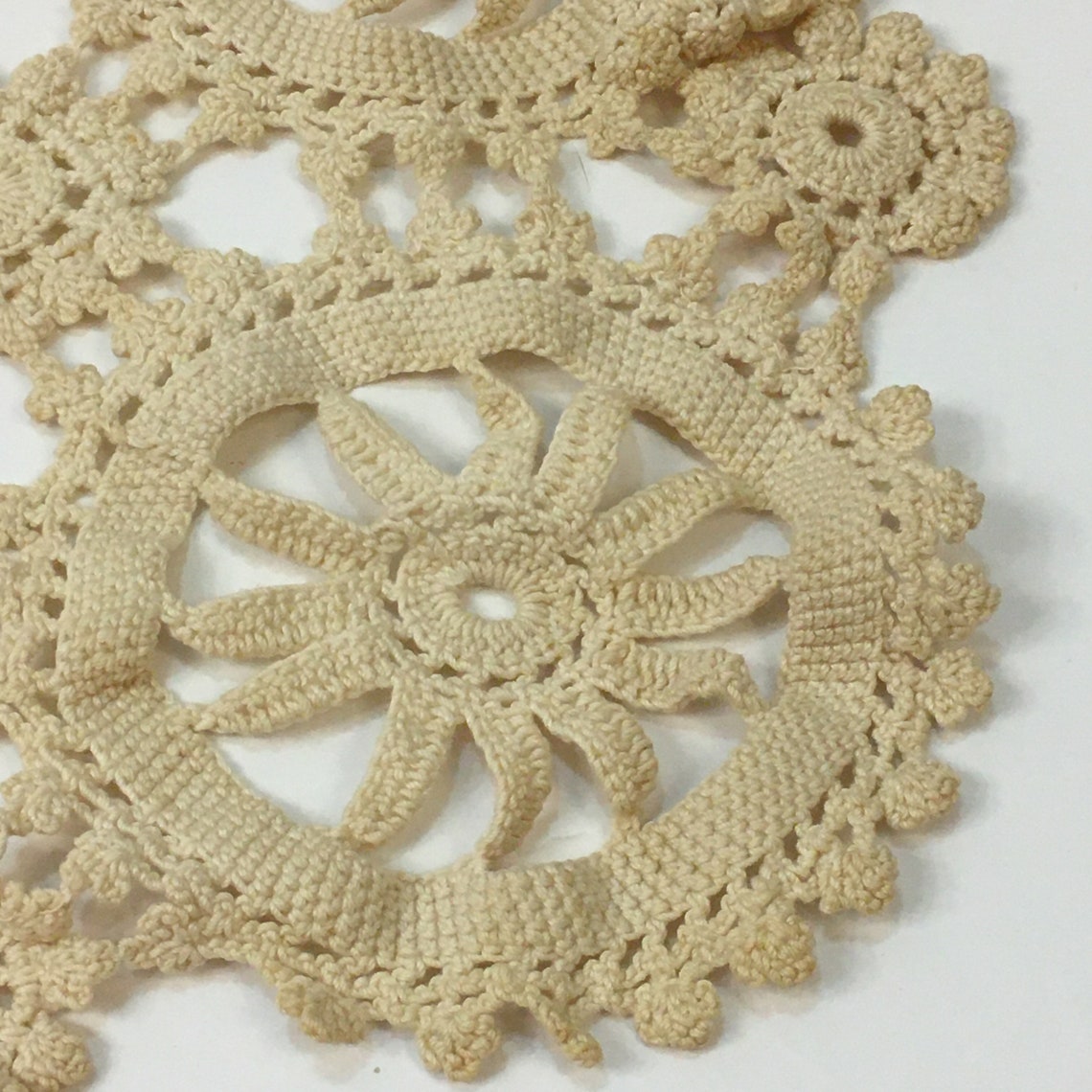 Ecru Crocheted Doily Vintage Mid Century Wagon Wheel Pattern | Etsy