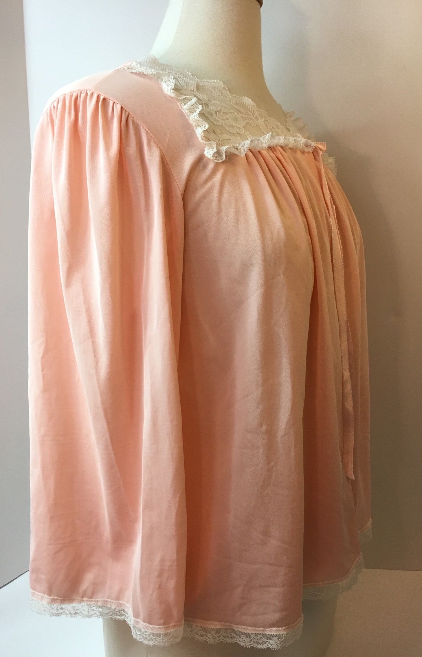 Bed Jacket Vintage Nylon Bed Jacket Peach Retro Lingerie - Etsy