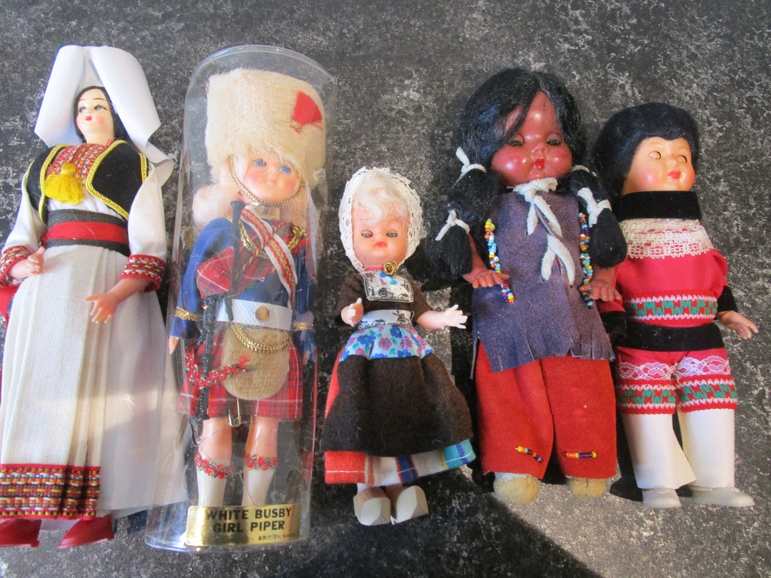 Collection of 5 Vintage National Dolls - Etsy