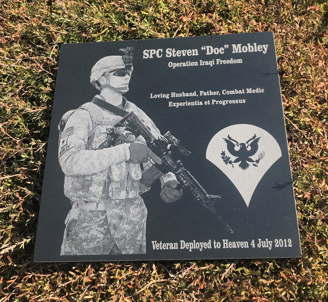 Custom Design Military Soldier Memorial Stones, Veteran Memorial ...