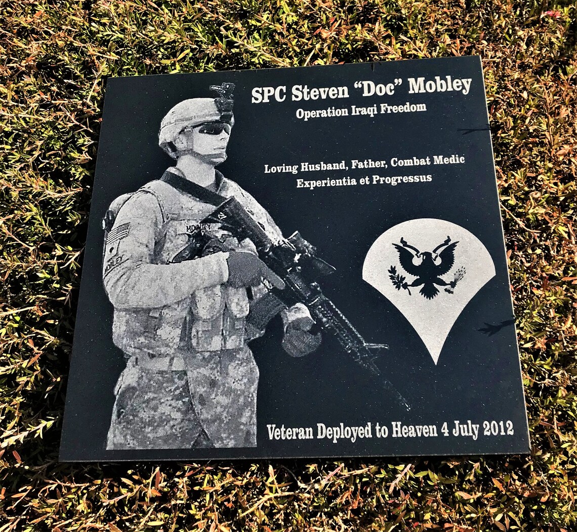 Custom Design Military Soldier Memorial Stones, Veteran Memorial ...