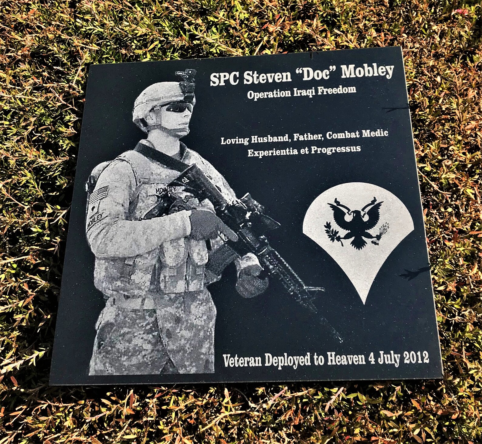 Custom Design Military Soldier Memorial Stones, Veteran Memorial ...