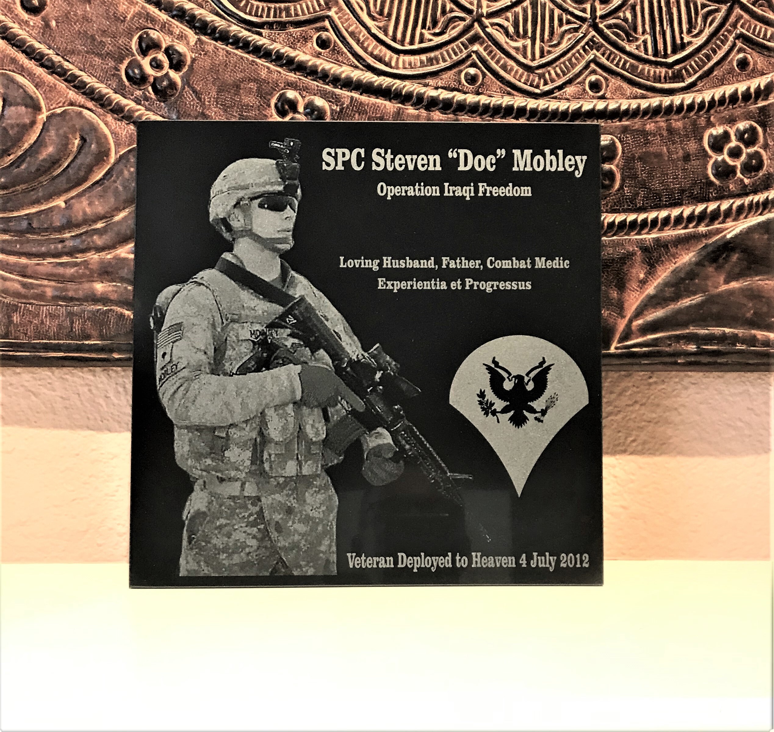 Custom Design Military Soldier Memorial Stones, Veteran Memorial ...