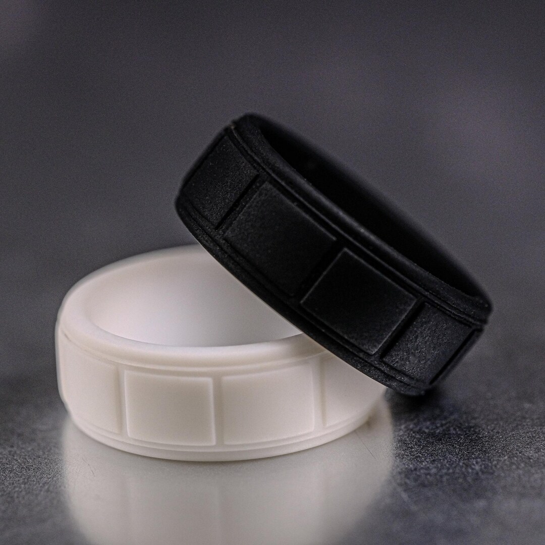 Black & White Silicone Ring Set 8mm - Unisex Active Lifestyle Ring ...