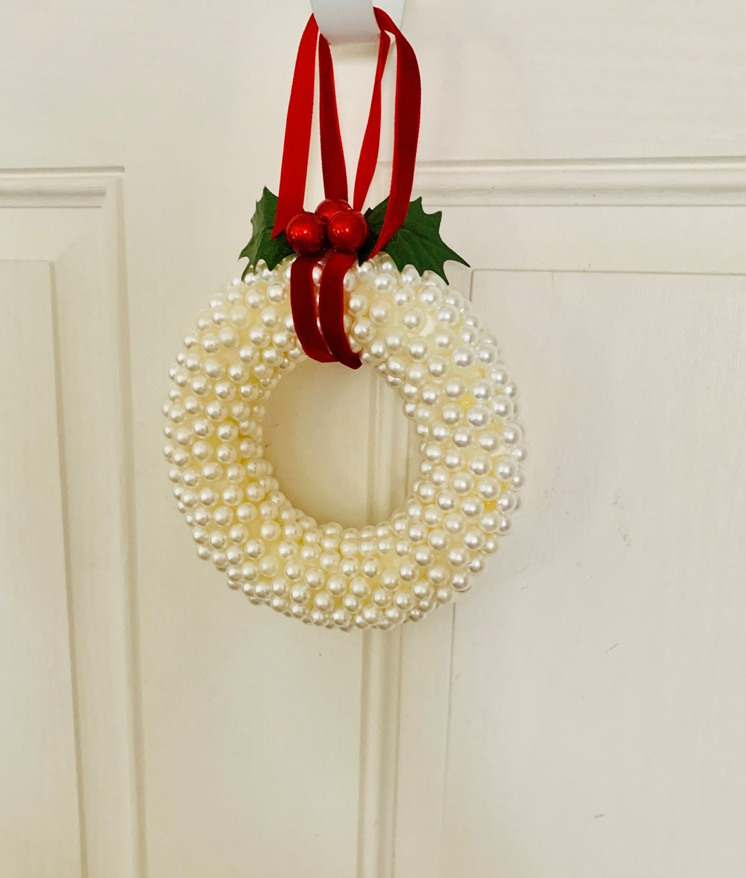 Holiday Pearl Bead Window Wreath Small Holiday Wreath Christmas Decor ...