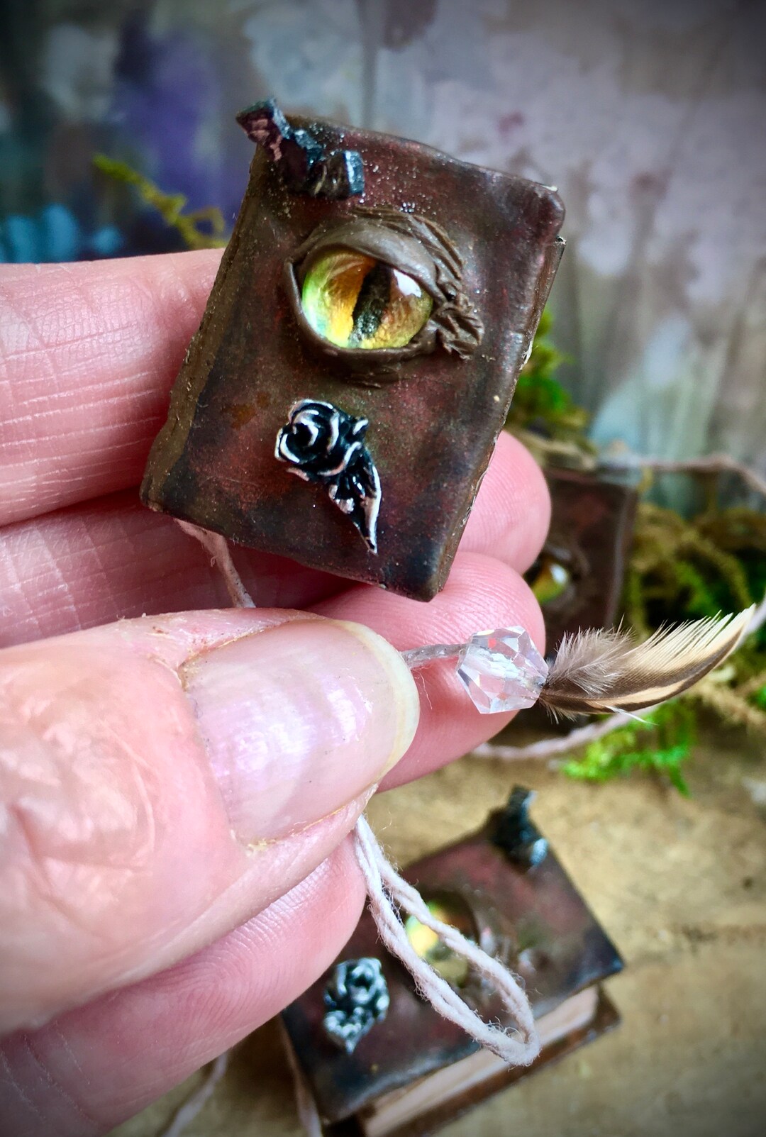 1:12 Dragon Eye Book Witch Wizard Spell Grimoire Has a Bat, Crystal ...