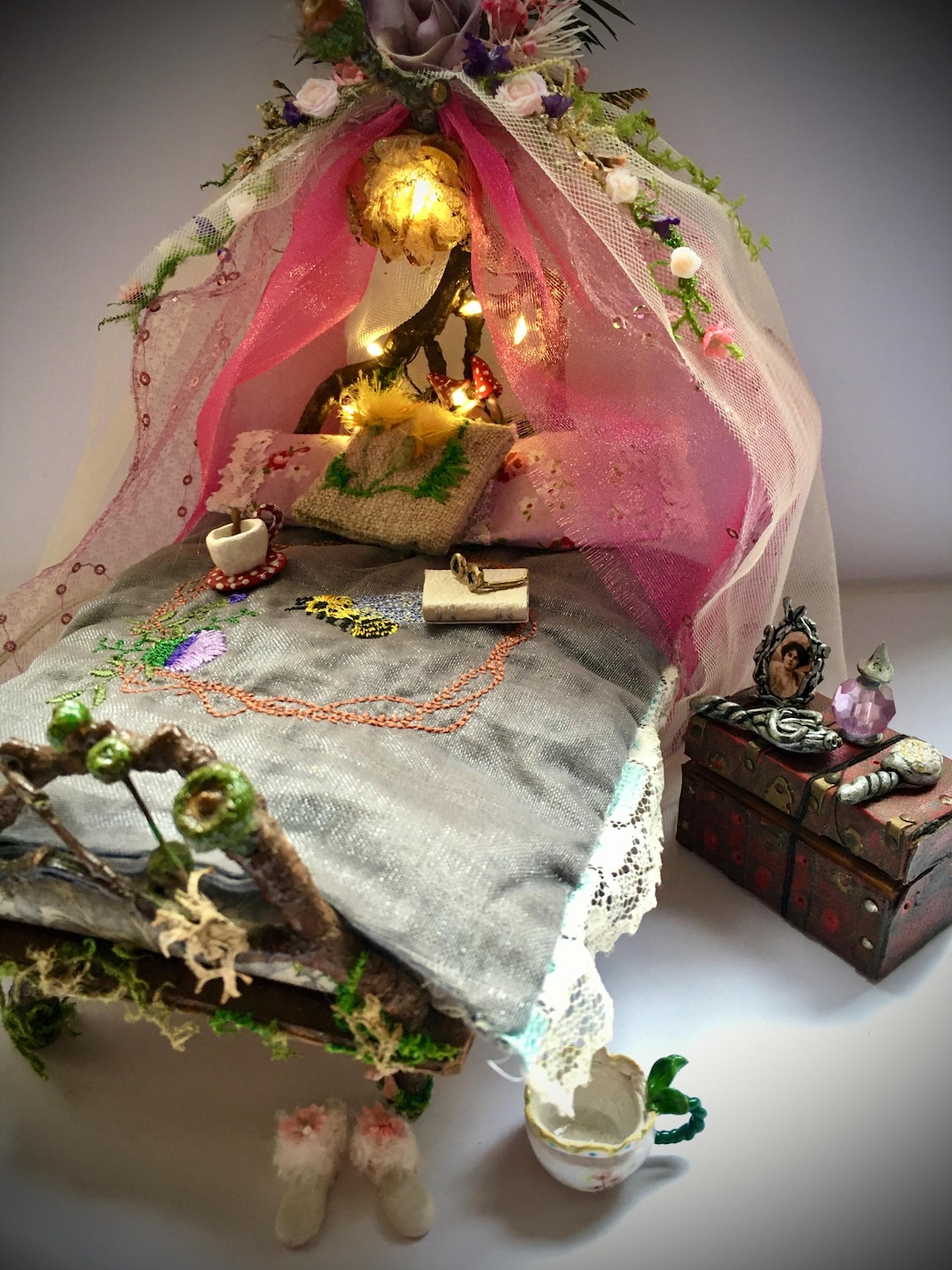Ooak 12th Scale Enchanted Light up Bed & Accessories Gift for Fairy ...