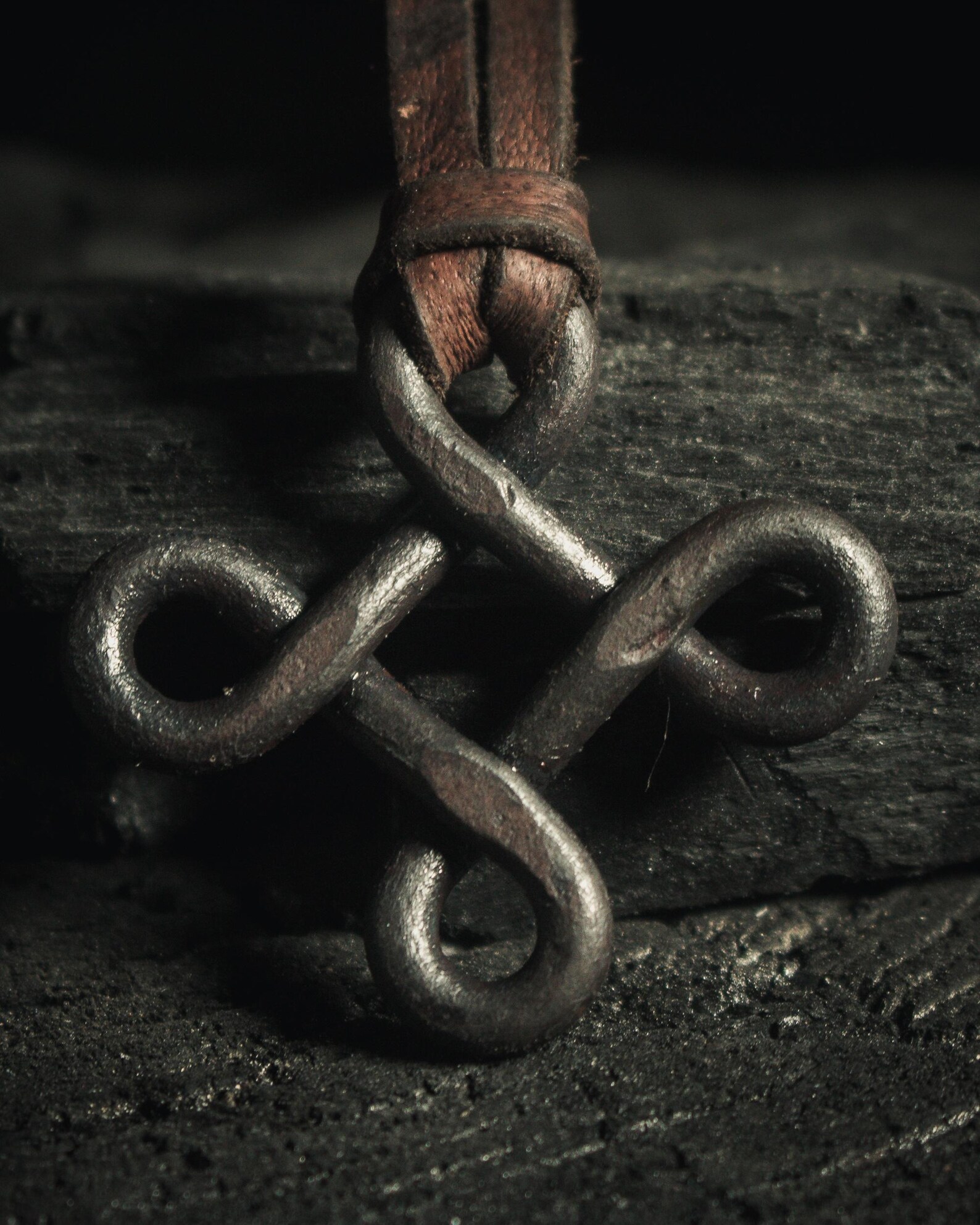 Viking Hannunvaakuna Necklace Forged Pendant Handcrafted Norse Jewelry ...