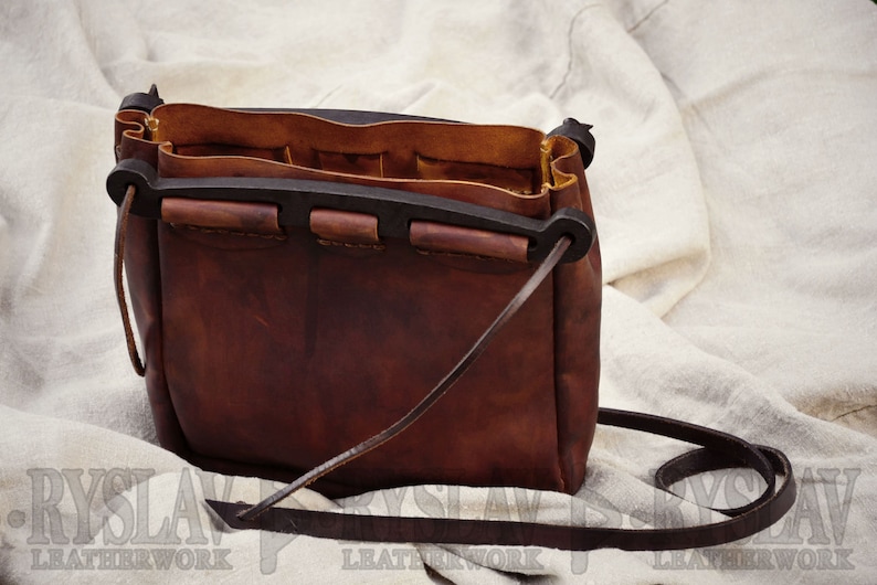 Viking Leather HANDLE Bag, Hedeby Haithabu Bag, Early Medieval ...