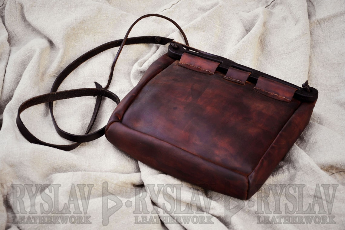 Viking Leather HANDLE Bag, Hedeby Haithabu Bag, Early Medieval ...