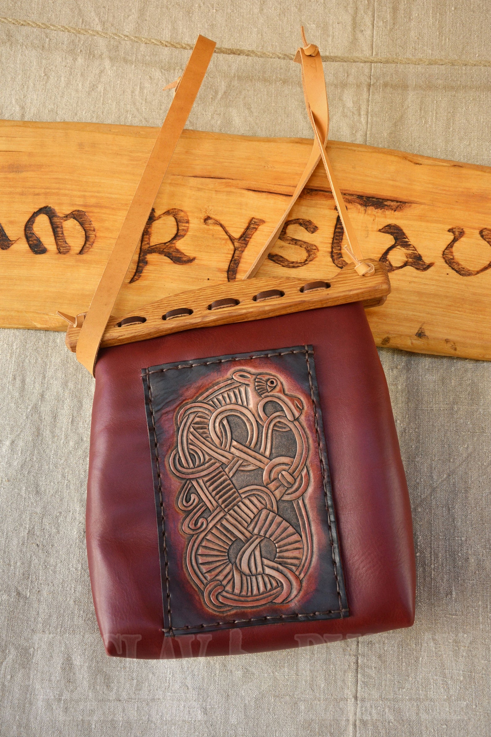 Viking Leather and Wood HANDLE Bag, Hedeby Haithabu Bag, Hand Carving ...