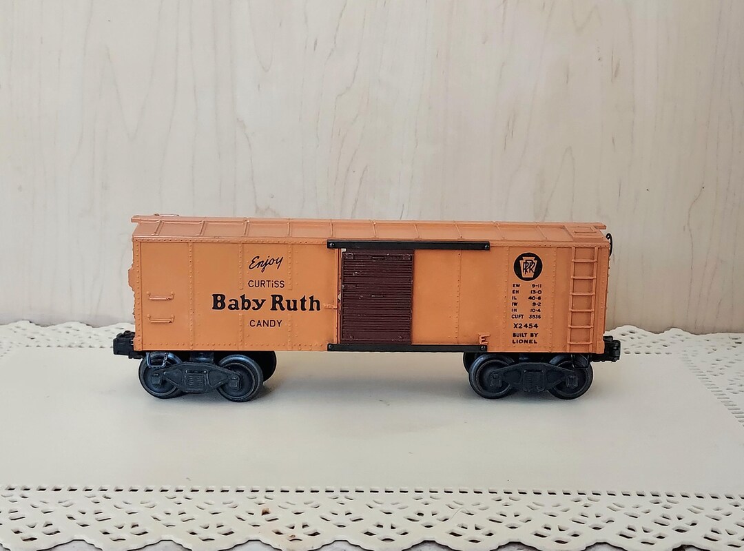 Post War Lionel X2454 Baby Ruth Boxcar 1946 * Vintage Lionel Electric ...