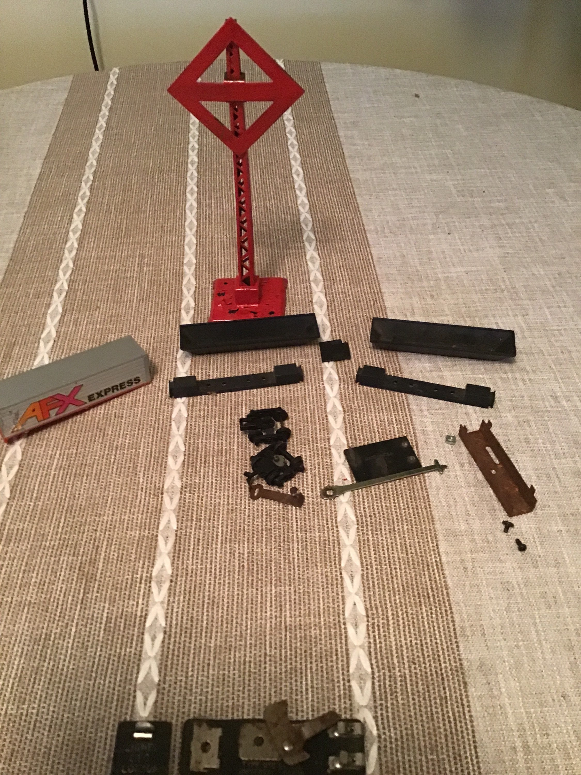 Vintage Lionel Train Parts and Switches , Rail Lockons - Etsy