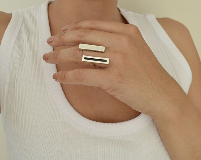 Silver Two Vertical PARALLEL LINES Ring Unique Hammered | Etsy