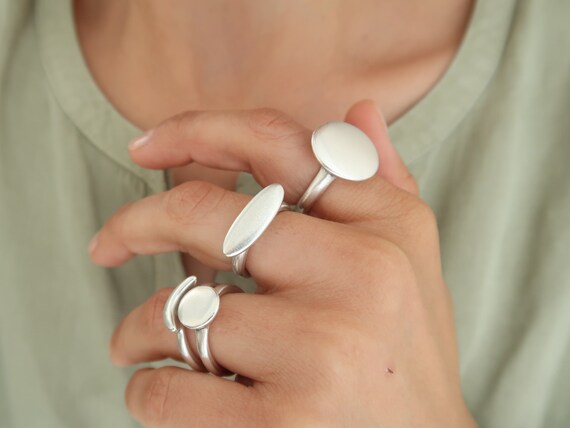 Antique Silver CIRCLE-BOOMERANG-OVAL African Style Signet | Etsy