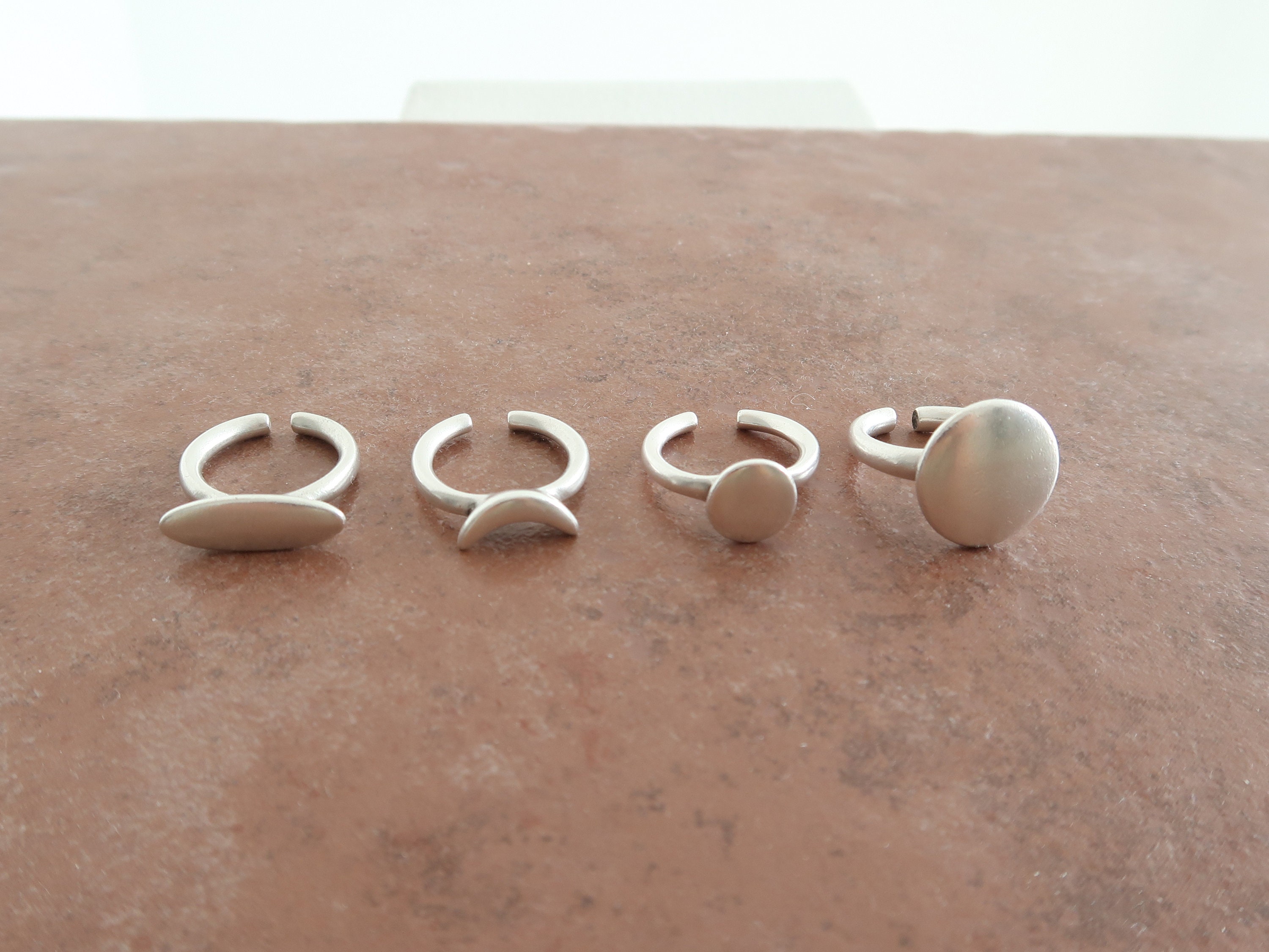 Antique Silver CIRCLE-BOOMERANG-OVAL African Style Signet | Etsy