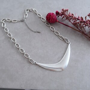 Silver V SHAPE Connector Necklace Torque Style Statement Collar ...