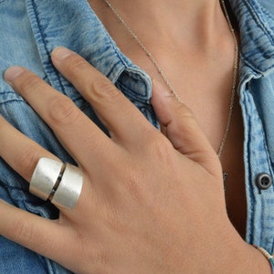 Silver Two Carved Parallel Lines Ring, Unique Abstract Ring, Boho ...
