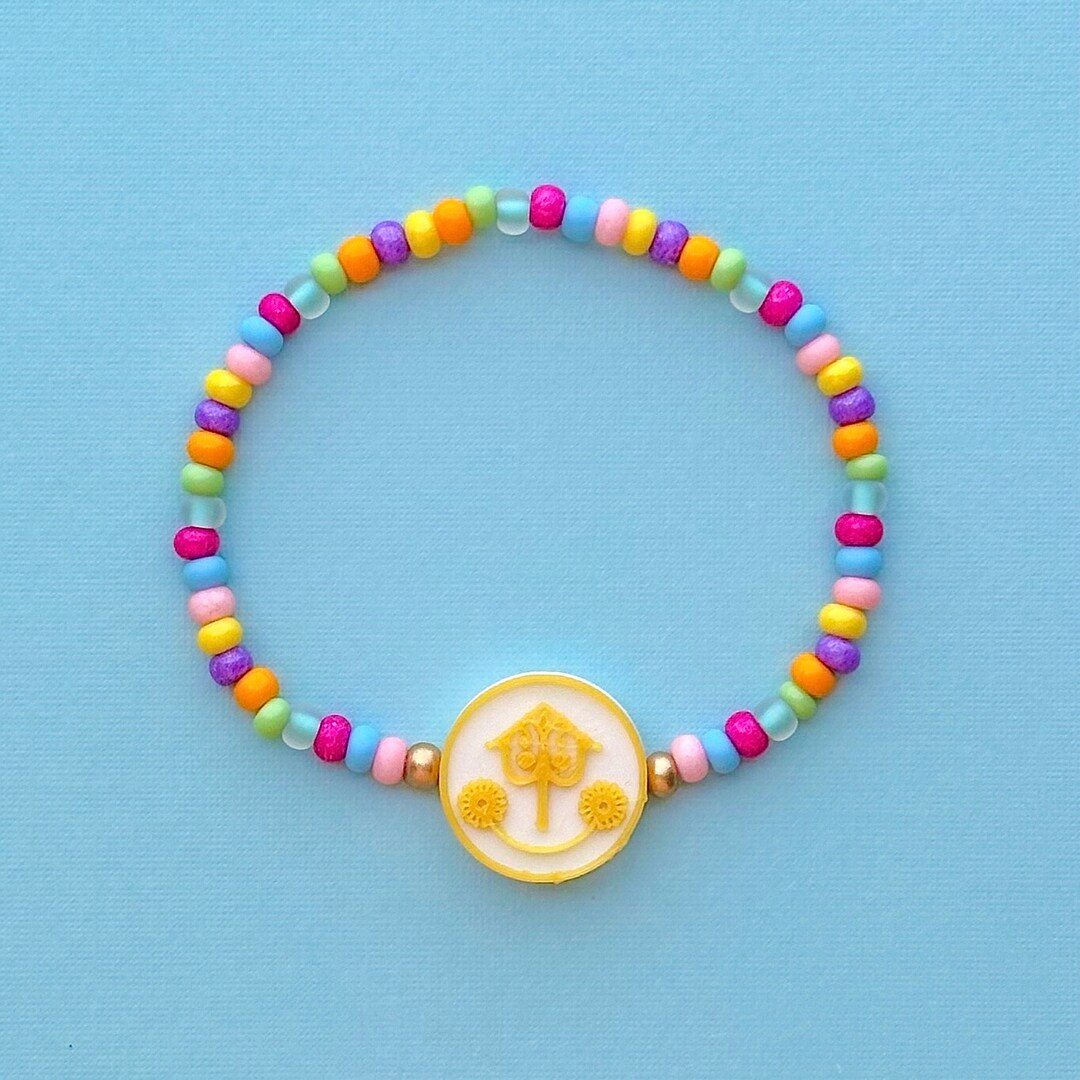 It’s a Small World Clock Face Bracelet, Small World Clock Beaded ...
