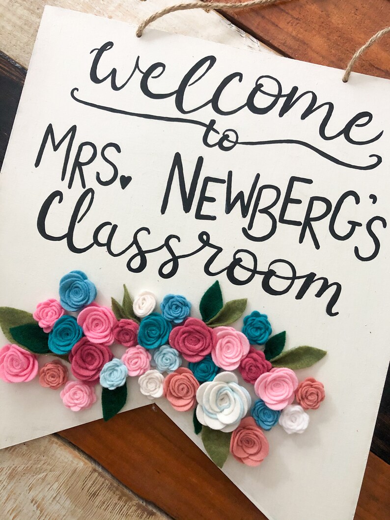 Classroom Teacher Welcome Sign - Etsy