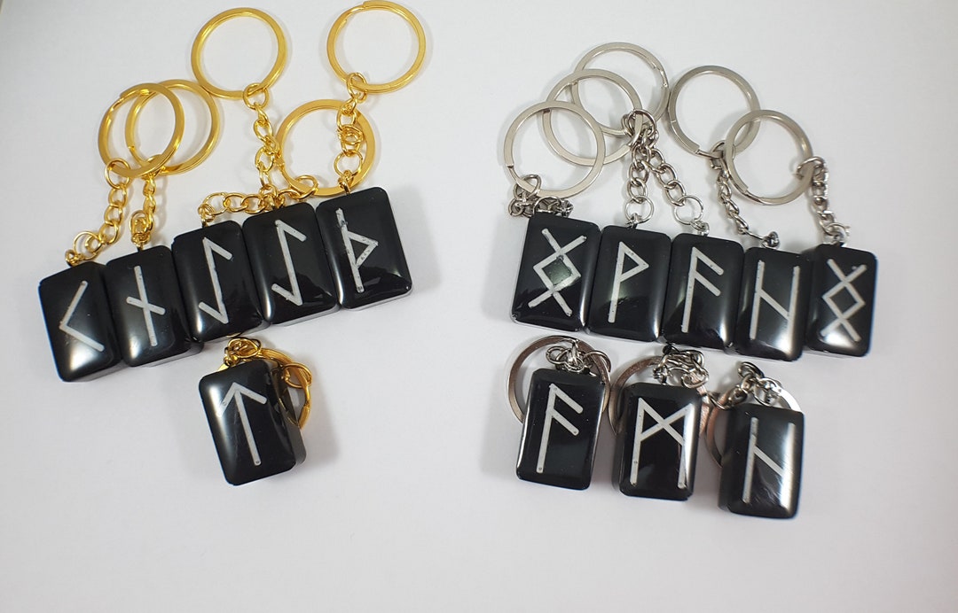 Rune Keychain / Rune Jewelry / Norse Rune / Witch Keychain / Pagan ...