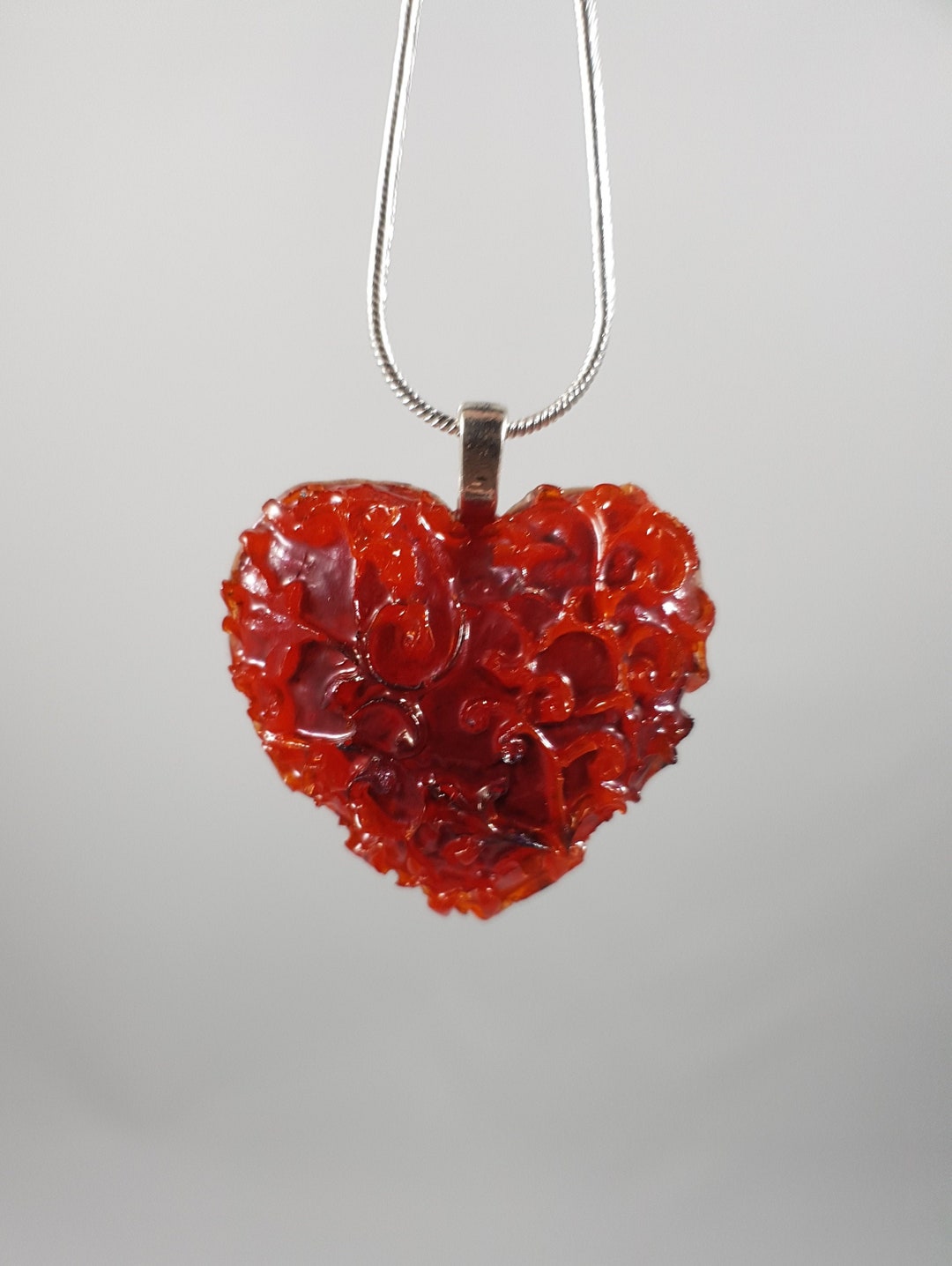 Red Filigree Heart Necklace / Valentine's Day Gift / Resin Heart ...