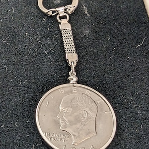 1974 Eisenhower Dollar Coin Keychain - Etsy