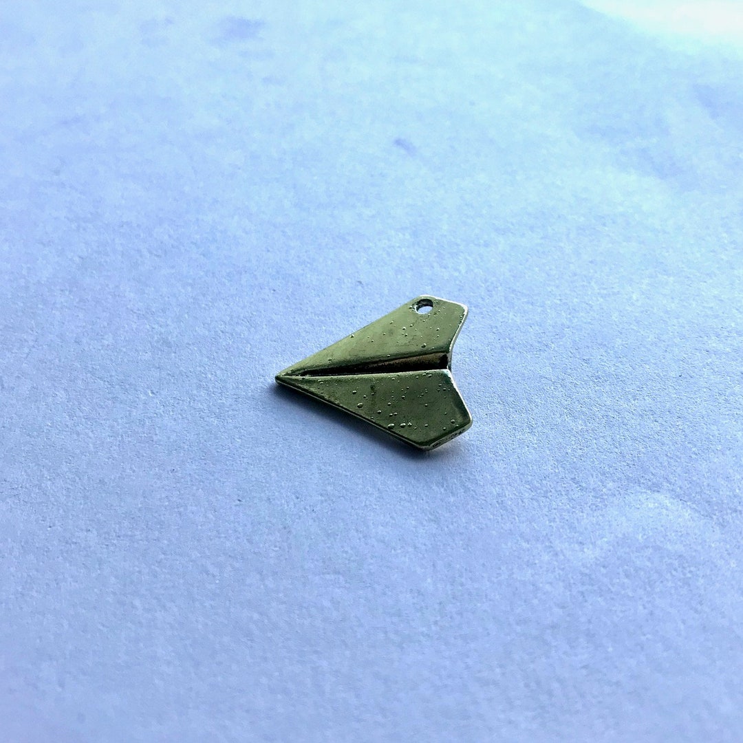2 Gold Paper Airplane Charms aviator vintage Jewelry Supplies BD129 - Etsy