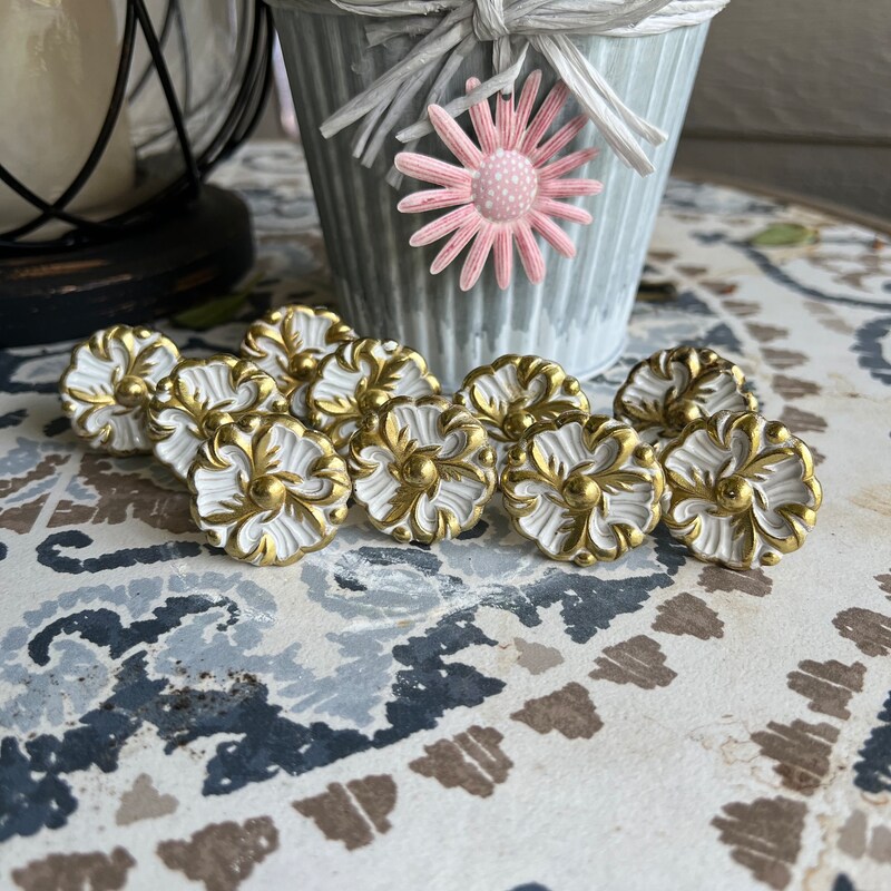 Floral Knobs - Etsy