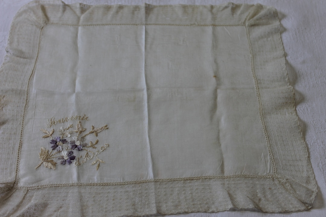 Vintage French Handkerchief/ Table Centre - Etsy