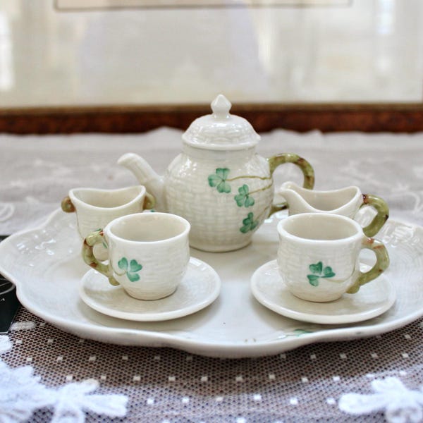 Belleek Shamrock - Etsy