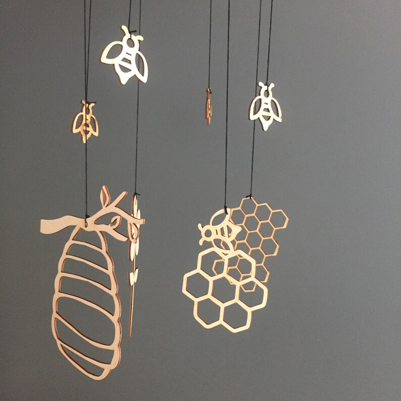 Bee Mobile // Nursery Decor // Bee Nursery // Nursery Mobile - Etsy