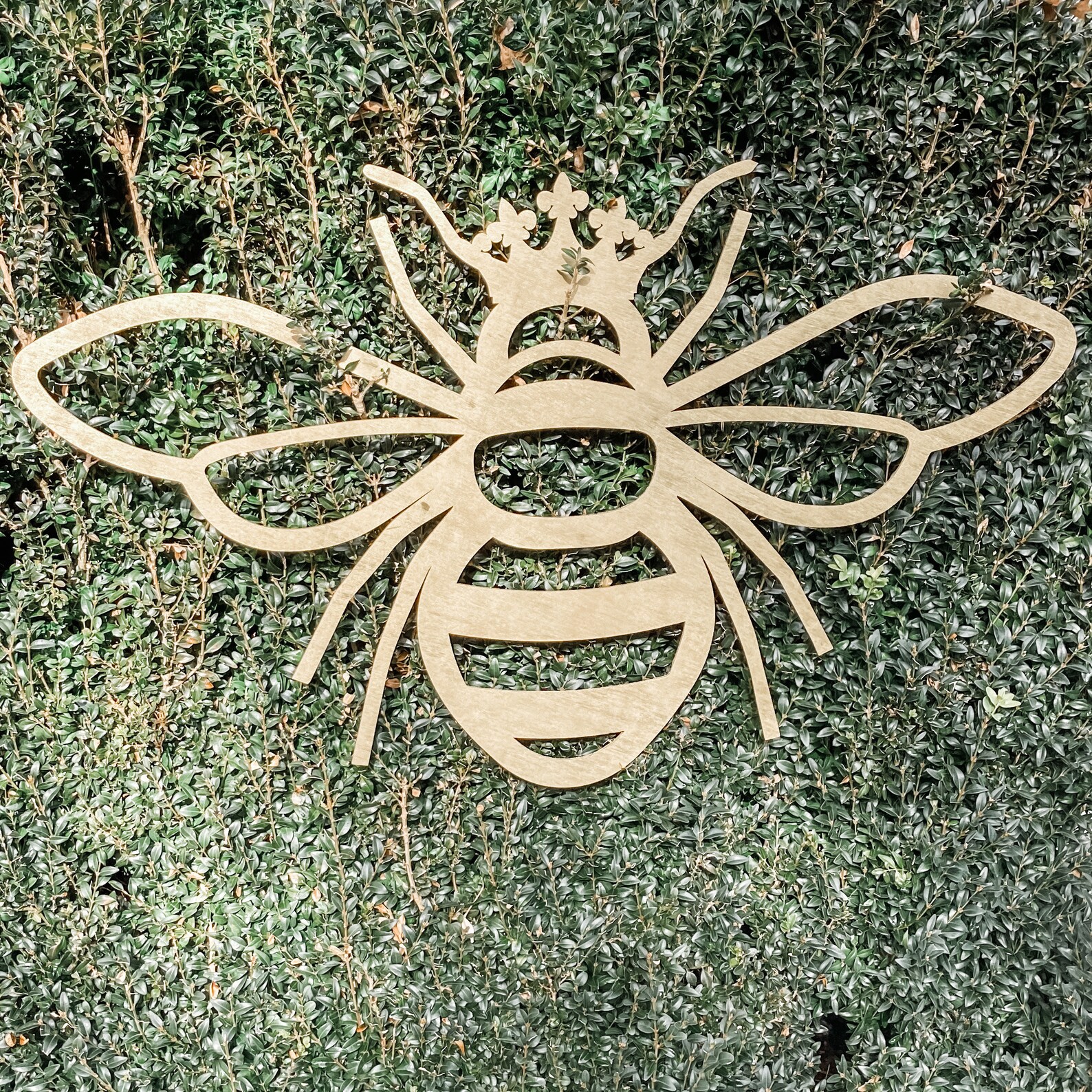 Queen Bee Sign // Wooden Bee Sign // Home Decor // Bee Kind | Etsy