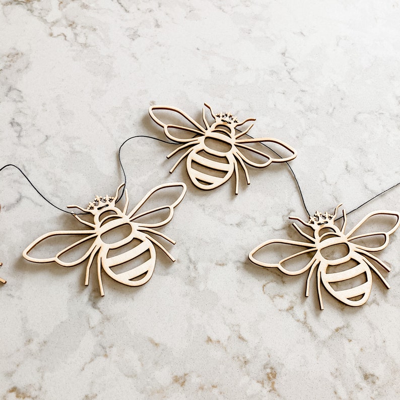 Queen Bee Garland // Queen Bee Bunting // Bee Banner // Bee - Etsy