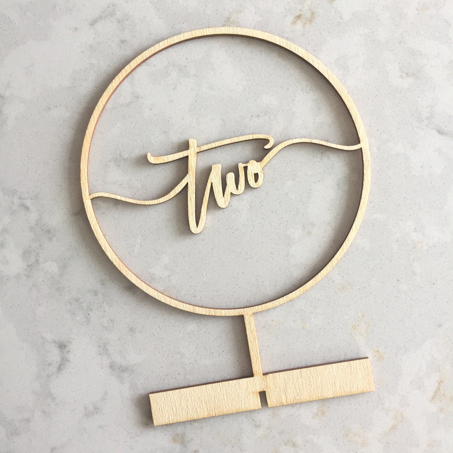 Round Table Numbers // Wedding Table Numbers // Circle Table - Etsy