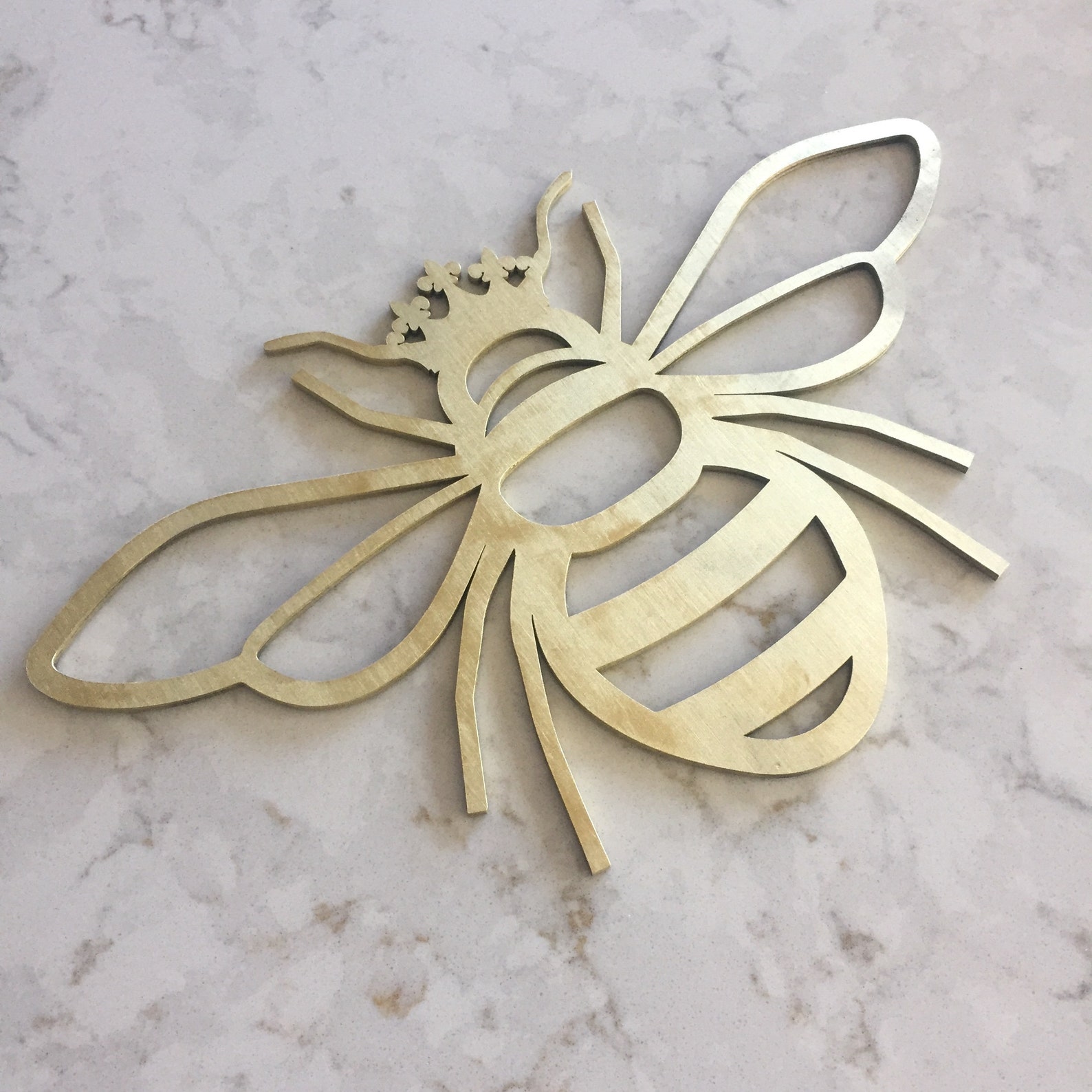 Queen Bee Sign // Wooden Bee Sign // Home Decor // Bee Kind | Etsy