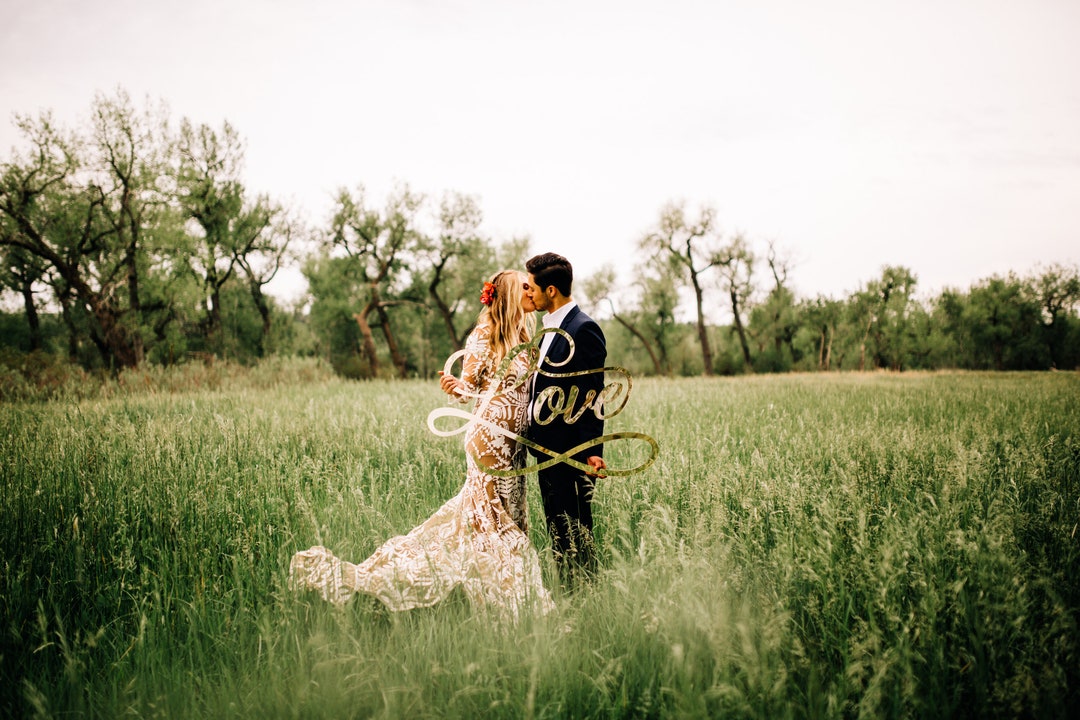 Love Sign // Wood Wedding Decor // Wedding Signs // Wedding Decor ...