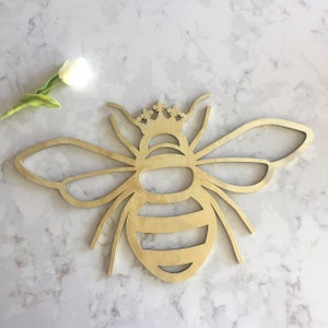 Queen Bee Sign, Wooden Bee Sign, Home Decor Sign, Bee Kind Decor ...