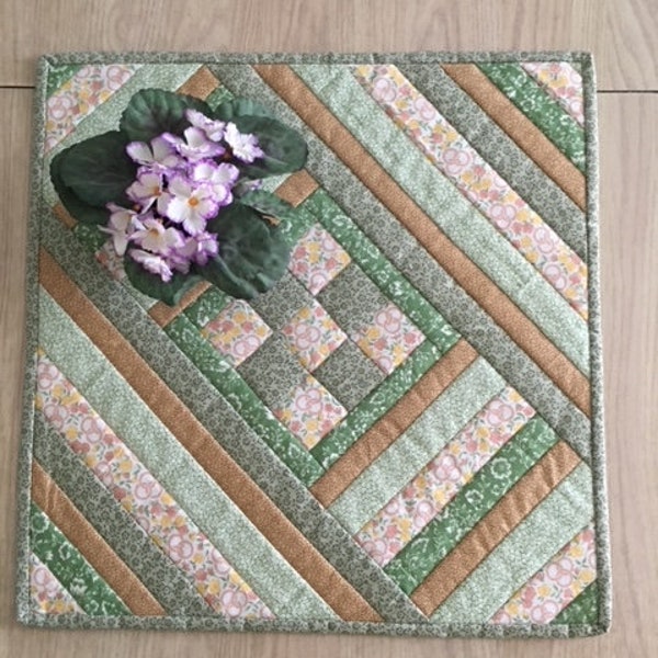 Square Table Topper - Etsy