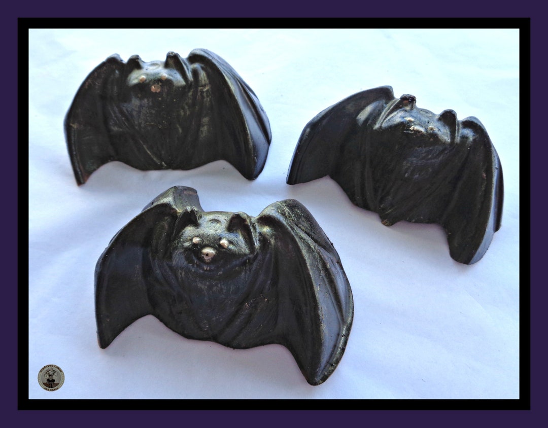 Chocolate Bats/halloween Edible Bat/halloween Party/bat Gift for Him ...