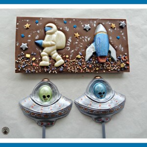 Outer Space Chocolate Gift Set - Personalised Astronaut Cake Topper ...