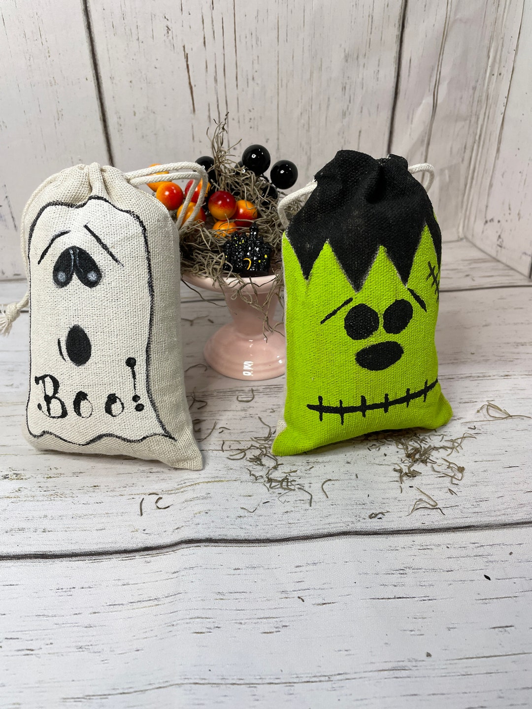 Mini Fall and Halloween Sacks, Halloween & Fall Tiered Tray Decor ...