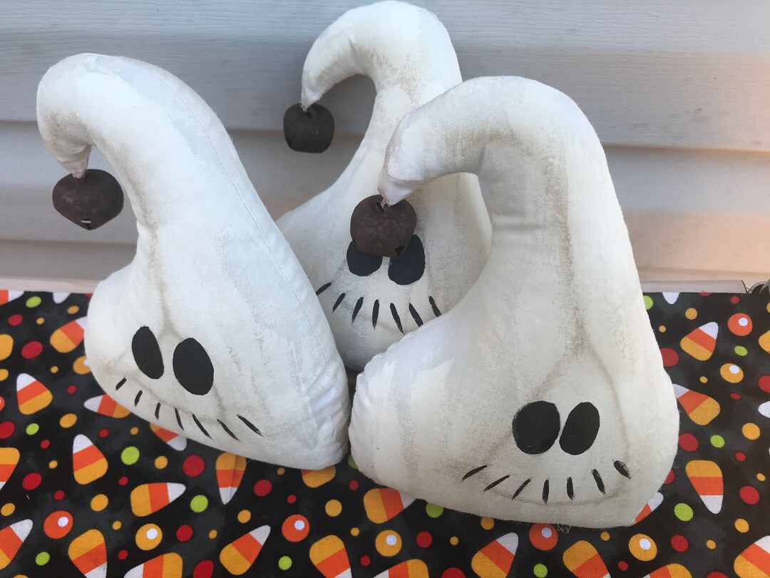 Set of 3 Primitive Ghosts With Rustic Bell, Primitive Ghost Decor - Etsy