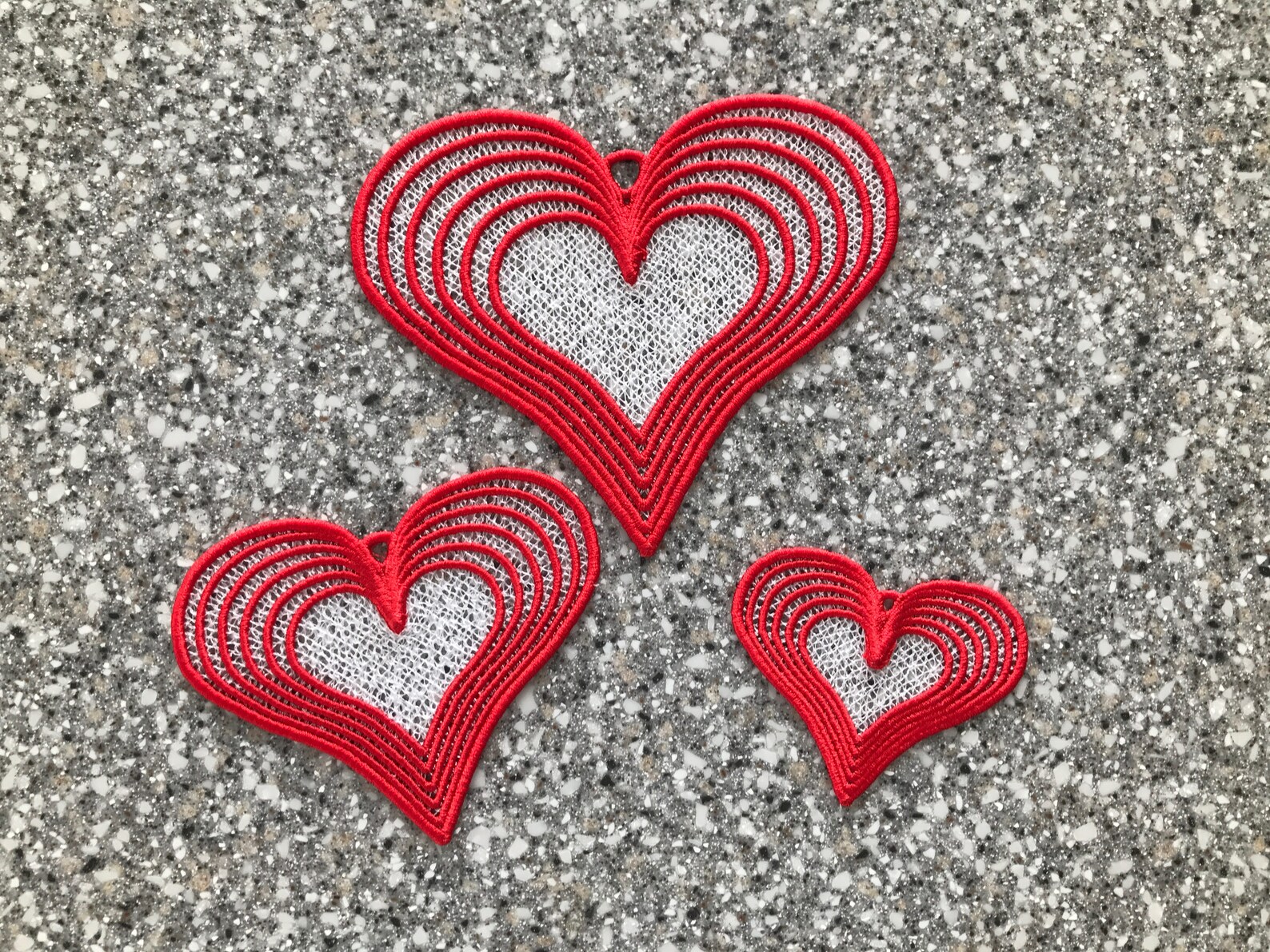 FSL Heart Embroidery Design - FSL Hearts Fit 4x4 or 5x7 Hoop - Free ...